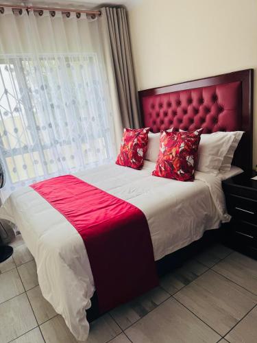 Lily Park Complex , Self-Catering in Rustenburg, South Africa - 200 ...