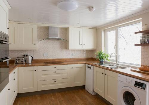Coastal Haven Golf & Beach - Portrush