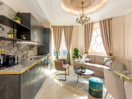 Merveil - Luxury Suite - Louvre - Ours I - Paris 2e Arrondissement