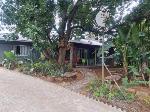 Shabi's Guest Lodge - Phalaborwa
