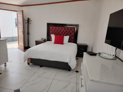 4th Avenue Themepark & Lodge in Rustenburg, South Africa - 100 reviews ...
