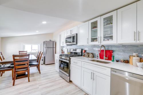 Walk To Ocean Grove Beach: Apt In New Jersey - Deal, NJ