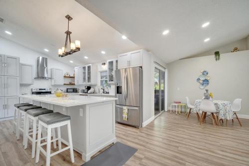 Entire House With Hot Tub Close To Orlando Disney And Beach - Deltona, FL