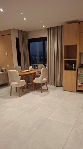 EGML-CN-8 luxury Apartment - Káhira