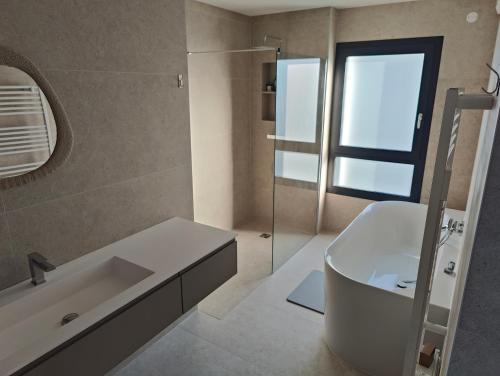 L'ecrin Ludovicien Spa & Chambres Design Aux Portes De Bale - Weil am Rhein