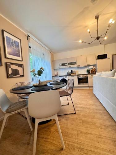Zentrale Wohnung Direkt Am Hauptbahnhof - Bismarck - Düsseldorf