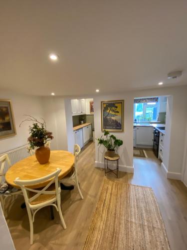 5 Chapel Lane Wymondham Norfolk - Wymondham