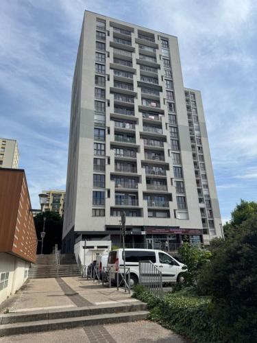 Grand Studio Lumineux Proche Gare - Saint-Ouen-l'Aumône