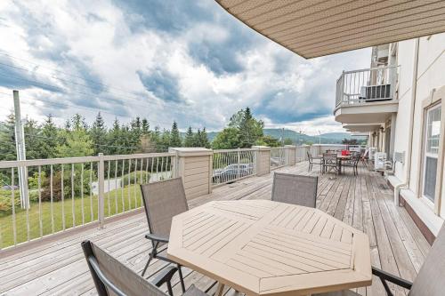 Ski Retreat, Steps To Slopes, Balcony, Fireplace - Saint-Sauveur