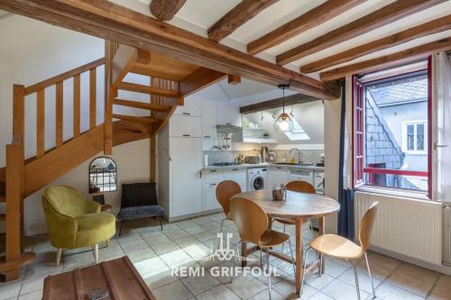 L’escalier D’h 3 Duplex Central Honfleur Charm & Family - Honfleur