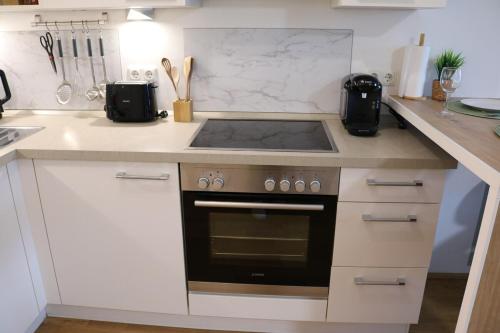 Dutti's Home - Stylisches Apartment, Stellplatz, Kuche, Self Check-in - Ingolstadt