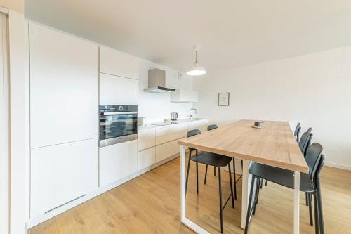 Baudelaire - Beau 2 Chambres - Parking/plage 400m - Dinard