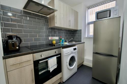 Gosford Park Studio 2 - Coventry - Coventry