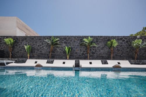 Kyma Perissa - Santorini