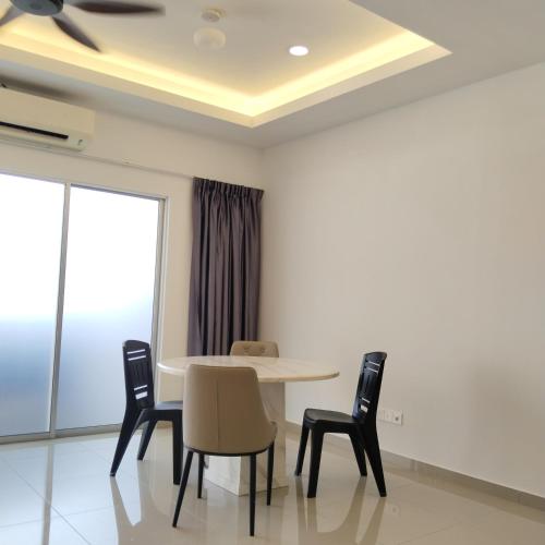 Happpy Impiana Guest House - 벤통