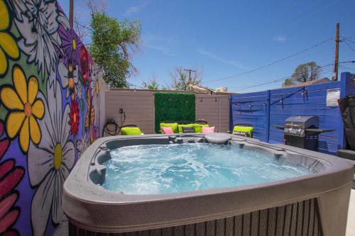 Bohemian Chic Spacation-private Hottub-close To Downtown-no Pet Fee! - Albuquerque, NM