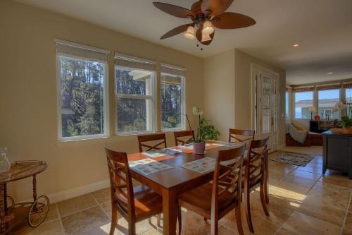 Randall Retreat - Cambria, CA