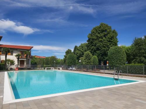 I Limoni Bilocale In Residence Con Piscina - Peschiera del Garda