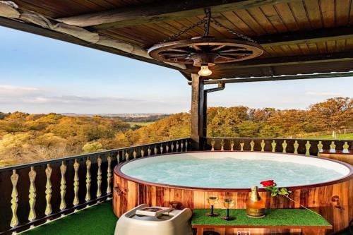 Holiday Home With Hot Tube And 1 Room - Donja Stubica