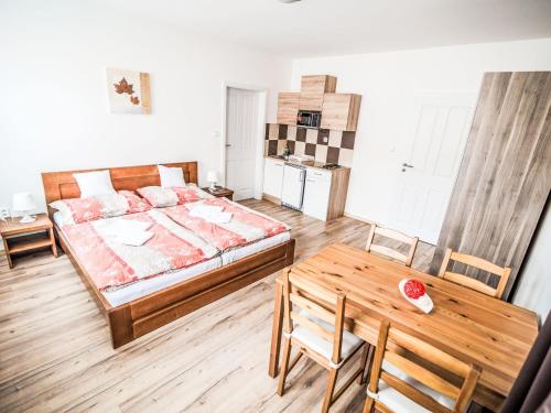 Apartment Dueta-2 By Interhome - Český Krumlov