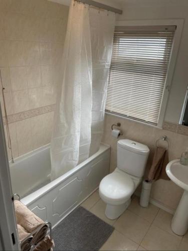Room 4 Minutes From Luton Airport - Luton
