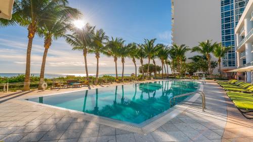 2 Bedroom Private Residence At Carillon Miami Resort -522 - Miami, FL