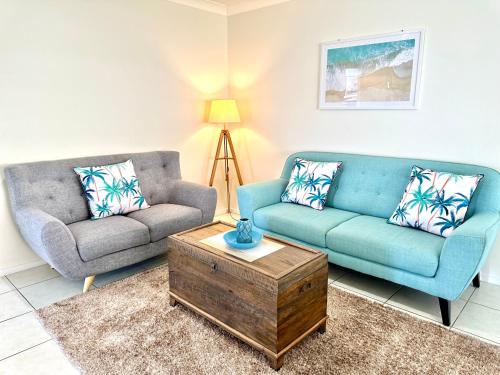 Sandstone Point 4-bedroom Home - Bribie Island