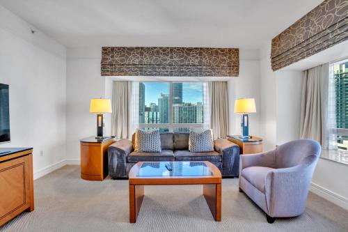 Four Seasons Miami Two Bedroom - 2bath Ocean View Suite - Amazing Views - Miami, FL