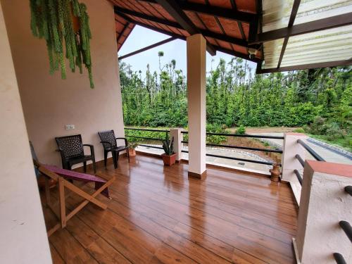 Goodvibes Homestay - 3bh, Home Food, Coffee Estate - 吉格默格盧爾