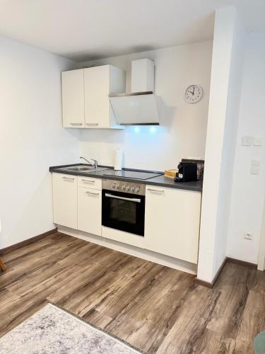 Ruhige & Zentrumsnahe Wohnung Mit Self Check In & Netflix - Augsburg