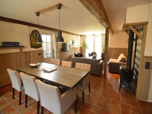 Pleasant Holiday Home Near The Centre Of Haaren - Boxtel