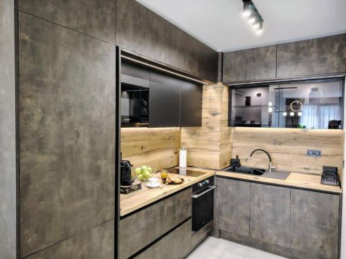 Ika Apartment Central With Parking - Bourgas