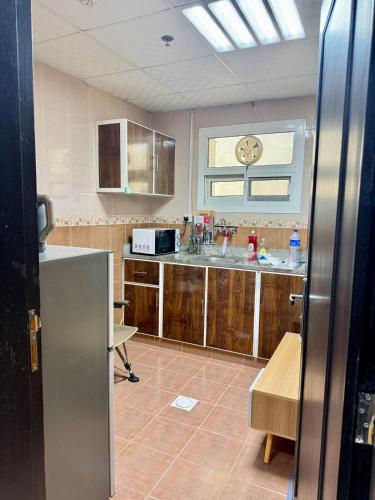 Cozy Sea View Apartment In The Heart Of Ajman - Sharjah