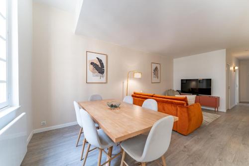 Appartement 2 Chambres En Hyper Centre Avec Balcon - Bordeaux