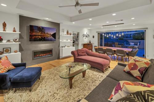 Encinitas Beach Family Retreat With Hot Tub - Encinitas, CA