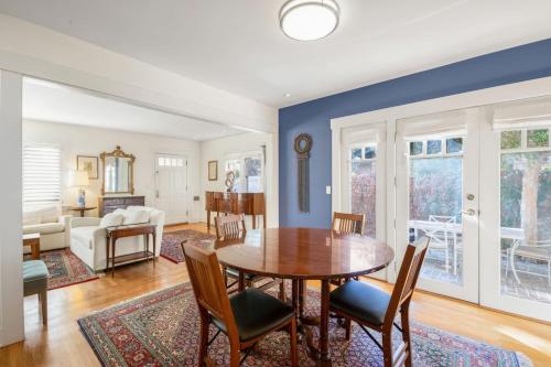 Quiet 5 Beds Kid-friendly Mins To Dtwn And Stanford - Palo Alto, CA