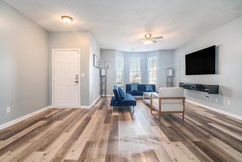 Cozy Townhouse In Conyers - Conyers, GA