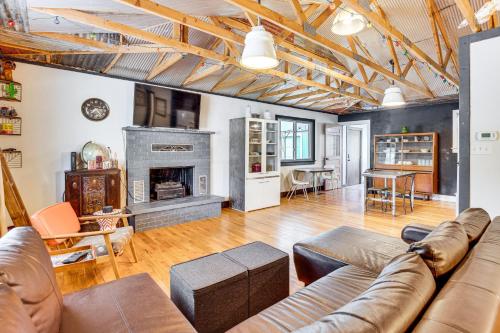 1 Mi To Town: Woodland Park Home W/ Yard! - Woodland Park, CO