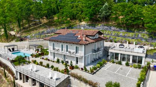 Dimora Santa Rosalia in Alba, Italy - 50 reviews, prices | Planet of Hotels