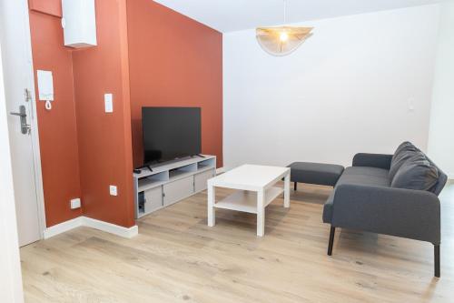 From €44pp - Appartement Messin 3 chambres - Le Terracotta, Metz