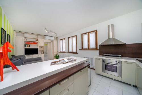 Le Mandarine Apartments - Superior Apartment - Udine