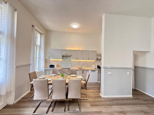 Free Parking- 2bdr Apartment In Wenceslas Square - Prague