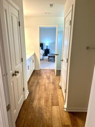Beautiful Spacious Family-friendly Home - Winston-Salem, NC