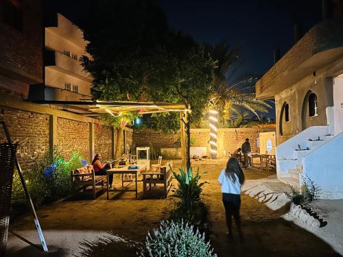 Golden Rose Guesthouse - Luxor