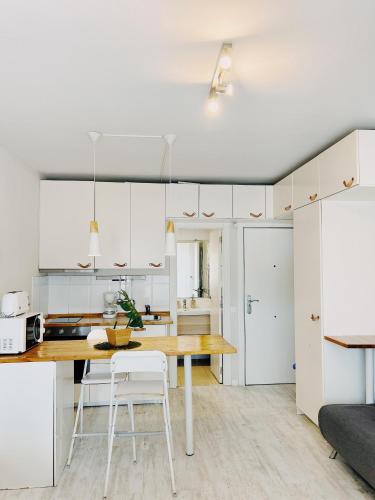 Tropical Apartaments Euroviajeros - Calella