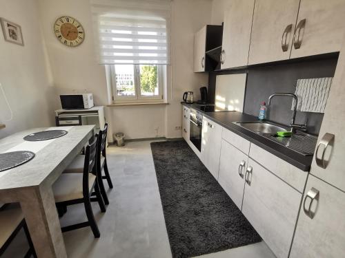 Sehr Schones 2 Zimmer Maisonnette Wohnung - Ansbach