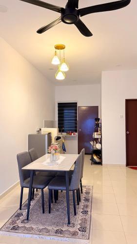 Ucu Homestay Teluk Kemang - ポート・ディクソン