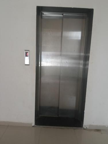 Shree Krishna Home At Gandhinagar - ガンジナガル