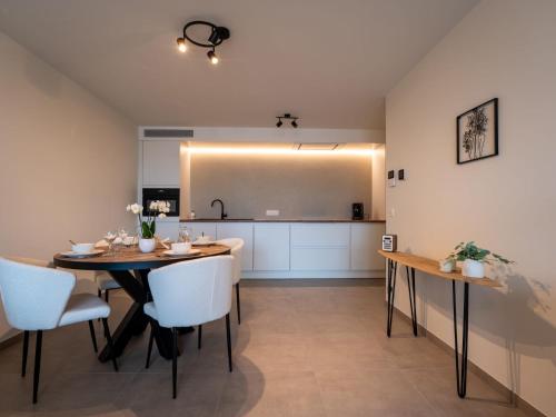 Apartment Elyana With Balcony By Interhome - Blankenberge
