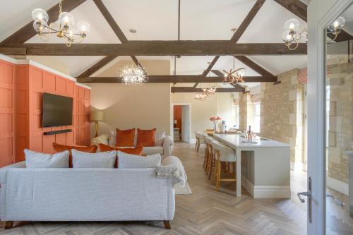 Carpenters Building - Cirencester